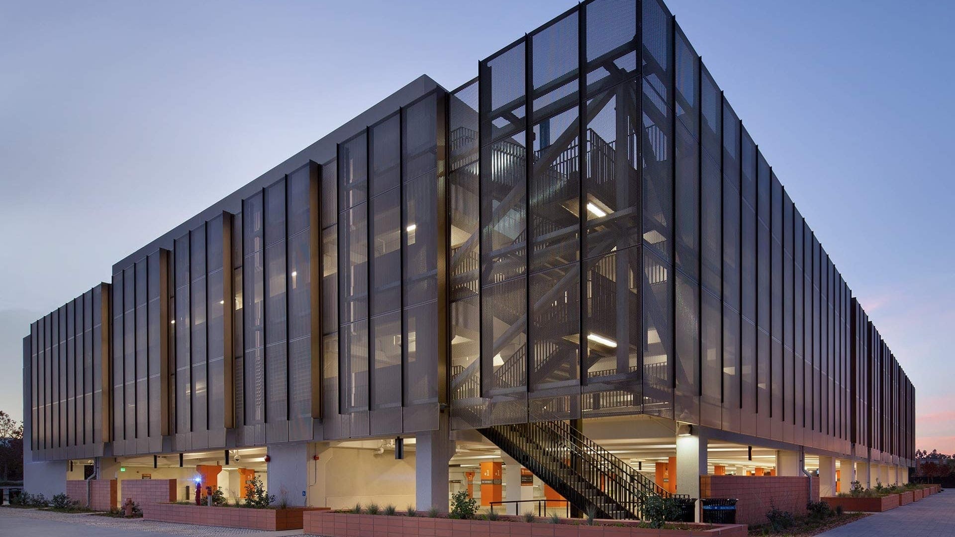 Parking Structure | Zahner — Innovation and Collaboration to Achieve ...