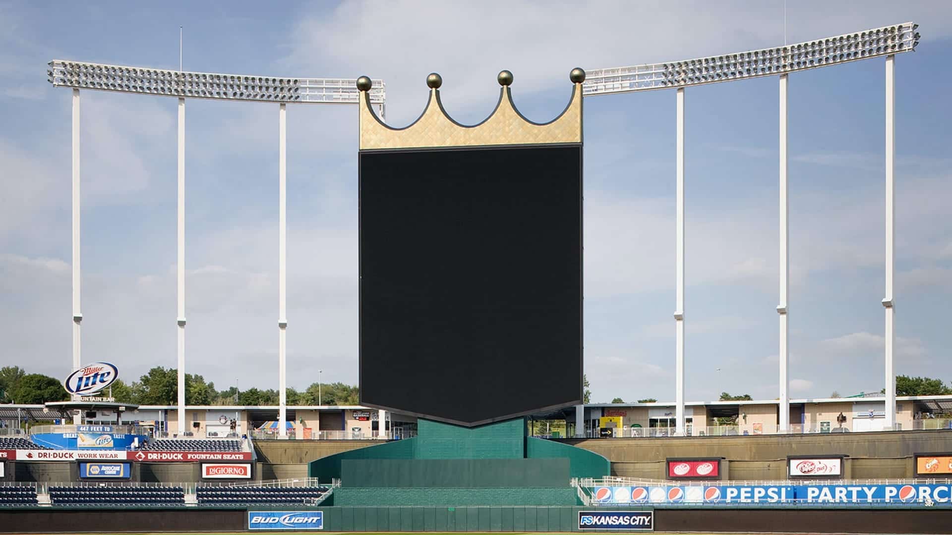 Kauffman Stadium | Zahner — Innovation and Collaboration to Achieve the ...